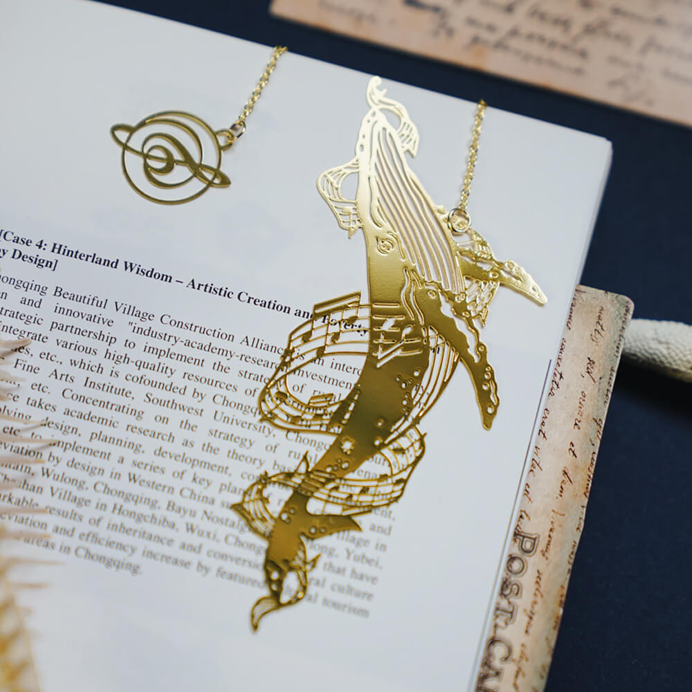Rise Above the Ordinary: Epic Bookmarking | EyeStationery
